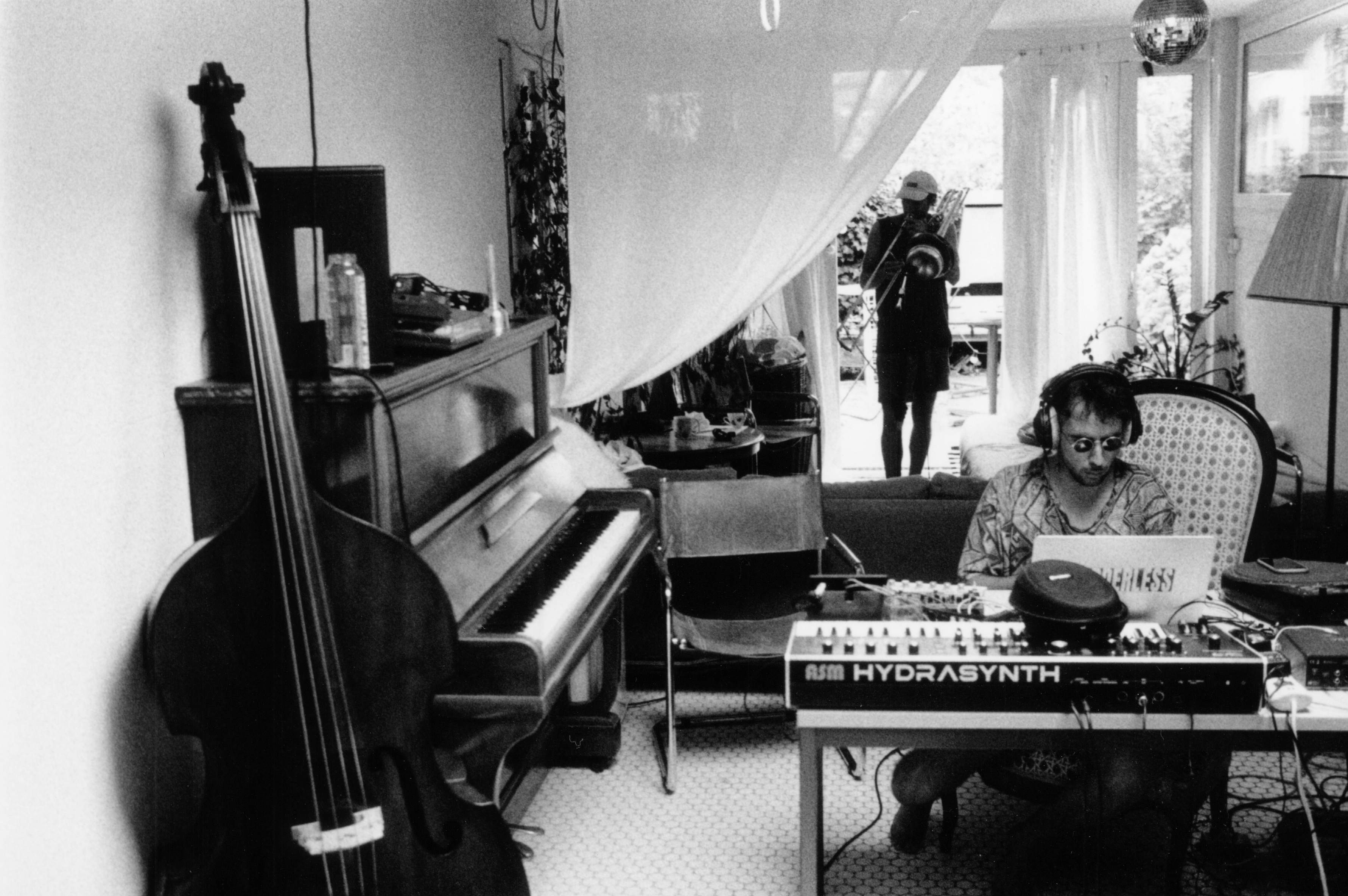 Swiss three-piece Ali Dada fuse experimentalist jams and beat-laden ...
